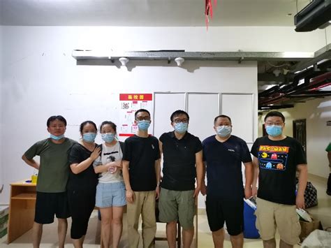 经济管理学院党总支开展八月份主题党日活动