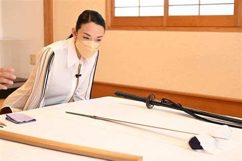 冨永愛の伝統to未来ニッポンの伝統文化を未来へ紡ぐ備前長船の日本刀① 日本刀の聖地で小刀作りに挑戦 BS日テレで8月21日放送