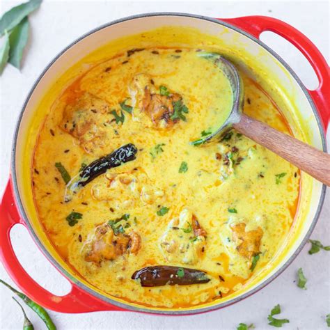 Punjabi Kadhi Pakora Piping Pot Curry