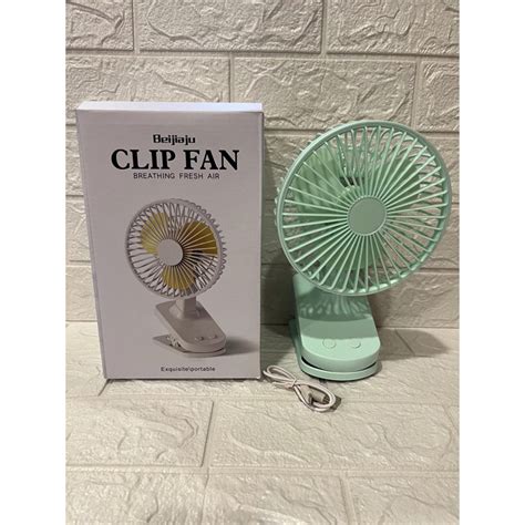 ☘️夾立式兩用風扇☘️嬰兒車夾扇 靜音風扇 小風扇 桌上夾扇 可外接電源 可蓄電 夾式風扇 外出風扇 Usb供電風扇 蝦皮購物