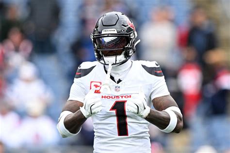 Texans Wr Stefon Diggs Could Be Top Target For Afc Contender Yahoo Sports