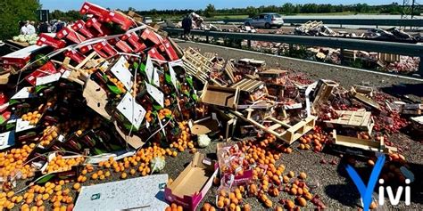 ViviWebTv Castellaneta Tir Vs Auto Sulla Statale 106 Incidente
