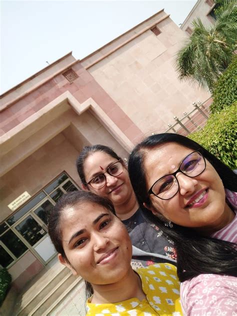 Arpita Trivedi On Linkedin On Monday 6 May My Colleague Shuchi And I Visited Cdri Lucknow Met