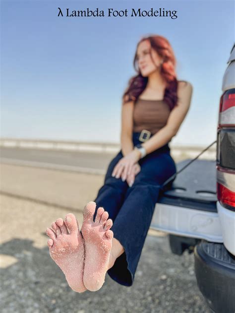 Elli K Set 1 λ Lambda Foot Modeling