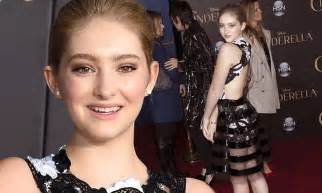 Willow Shields Attends The La Premiere Of Cinderella In A Black And