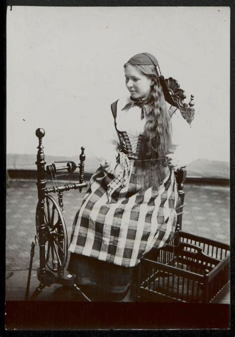 Historic Photos Icelandic Women Historical Photos Farm Women
