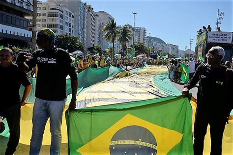 O cão que fuma Movimentos promovem atos em apoio a Moro e à Lava Jato