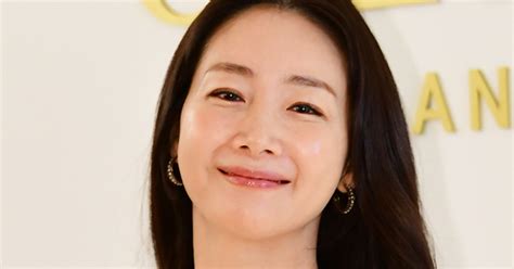 포토 최지우 향기로운 미소