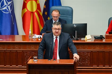 Собранието денеска даде поддршка на предлог законот за вработените во јавниот сектор предлог на