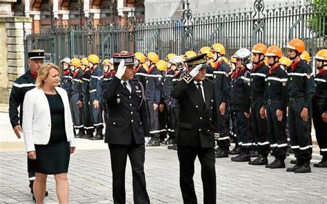 Vannes Journée Nationale Des Sapeurs Pompiers Des Morbihannais à L