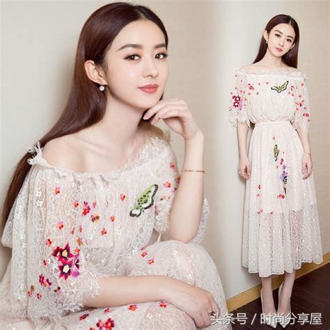 趙麗穎的裙子太像床單？她的背卻亮了！而我關注的是她穿火的背帶褲 每日頭條