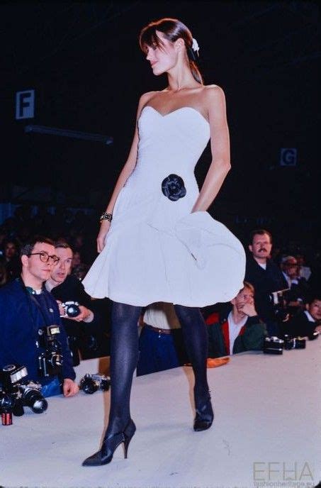 CHANEL Runway Show RTW FW 1987 By Lagerfeld Runway Dresses Chanel