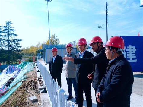 公司党委副书记总经理张俊到六安凤凰河桥项目调研
