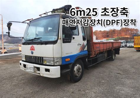 차량정보 차 종 라이노5톤 초장축dpf장착 가격 1090만원 연 식 2003년7월 마 력 220마력 적재