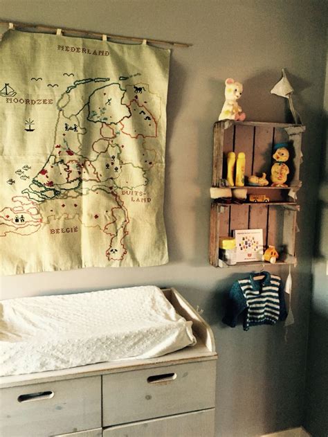 Nursery Decor Ideas Small Wood Crates And Embroidery Art