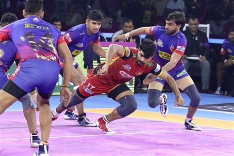 Pkl 7 Bengaluru Bulls And Dabang Delhi Tie 39 39 Haryana Steelers