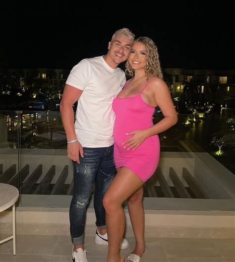 Çifti I Love Island Albania Prindër Për Here Të Parë