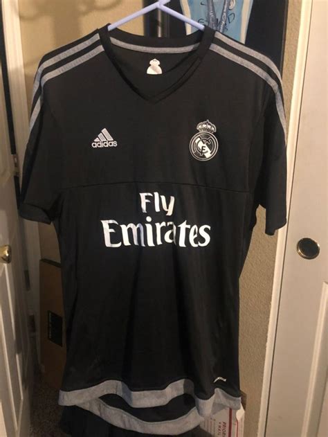 Mercari Your Marketplace Mens Tops Mens Tshirts Clothes