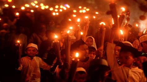 Bacaan Takbir Idul Fitri 2025 Versi Panjang Lengkap Arab Latin Dan