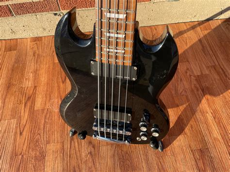 epiphone 5 string sg bass black eb 35 eb35 drugan s drums and guitars