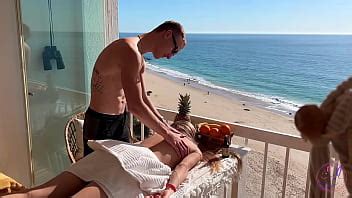 Sex Masseur On Call Did His Job Well On Public XVIDEOS COM