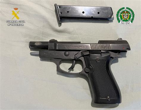 Ministerio Del Interior La Guardia Civil Libera A 11 Mujeres Que Eran
