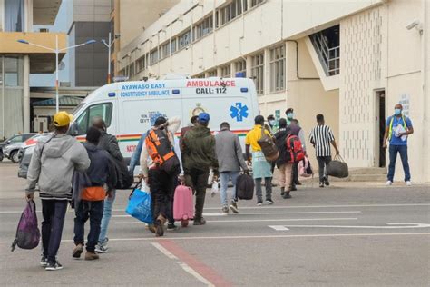 Iom Welcomes Home 164 Ghanaians From Libya Iom Ghana