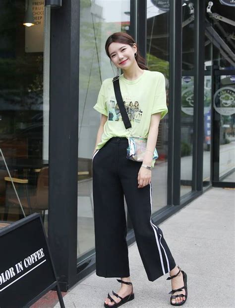 รวมไอเดีย แต่งตัวเที่ยวชิลล์ๆ แต่งง่ายๆ ได้ลุคสวยชิคแบบที่วัยรุ่นต้องการ