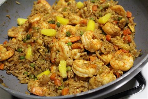 Delicious Pineapple Shrimp Fried Rice