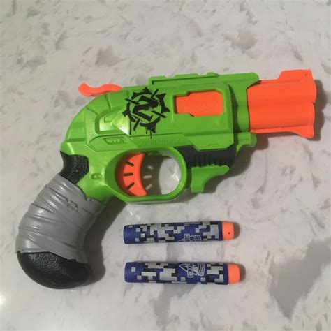 Nerf Zombie Strike