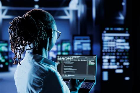 Free Photo Data Center Technician Runs Code