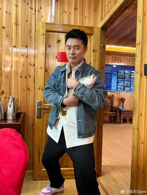 老舅晒图回击了