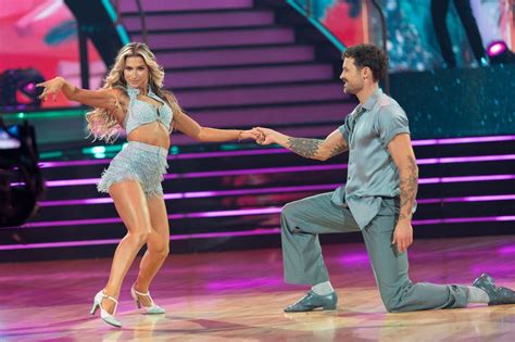 Update ‘dwts Pro Daniella Karagach Is Not Threatening” To Quit