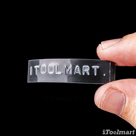 เครื่องปั๊มอักษร Dymo Embossing 1880 เปลี่ยนฟอนต์ได้ และเทปสีดำ 1 ม้วน ลดราคา Itoolmart