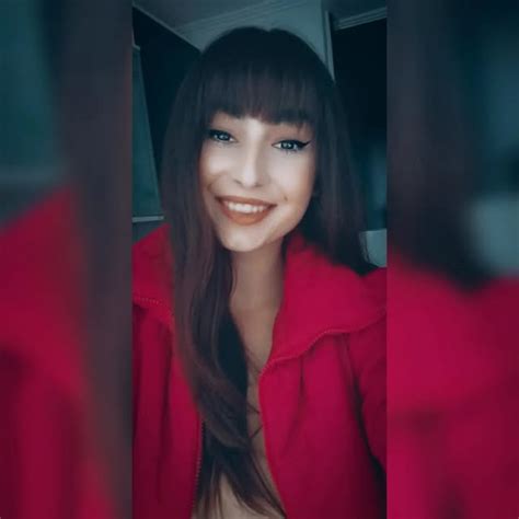 NedΛ Nedapetrusic • Threads Say More