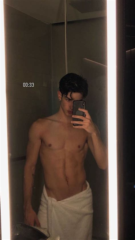Pin On Manu Rios
