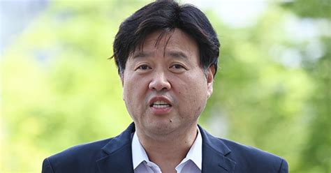 ‘김용 재판 위증교사 이재명 캠프 관계자 2명 구속“증거인멸 염려”