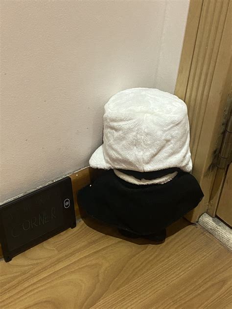 Clover Bsd Chapter Spoilers On Twitter Hes In The Time Out