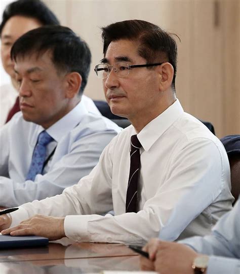 경호처 “김용현 처장 임성근 구명설은 허위 날조 법적 책임 묻겠다”