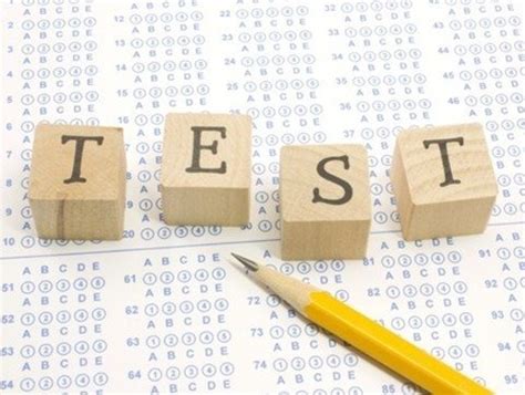 Tests normas de uso y colección Biblioteca de la Facultad de Educación