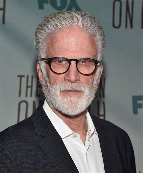 25 Celebs Who Look Way More Handsome With A Beard Artofit