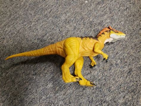 Mattel Jurassic World Park Primal Attack Sound Strike Cryolophosaurus