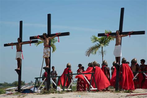 The 9 Centuries Old Holy Week Practices Still Embrace By The Filipinos