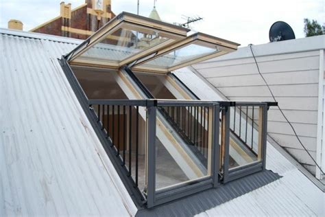 La Lucarne De Toit En 60 Images Inspiratrices Roof Ceiling Attic Rooms