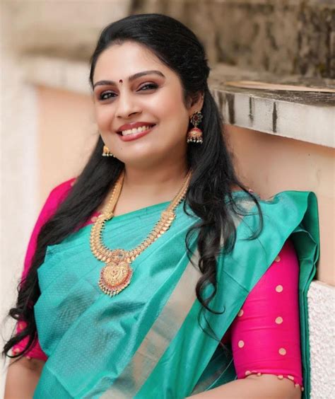 Divya M Nair R Malluhorny