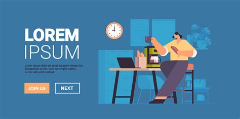 커피를 마시고 커피 를 마시고 노트북 비즈니스 여성을 사용하여 커피 휴식 수평 커피 시간에 대한 스톡 벡터 아트 및 기타 이미지 커피 시간 가공의 인물 개념 Istock