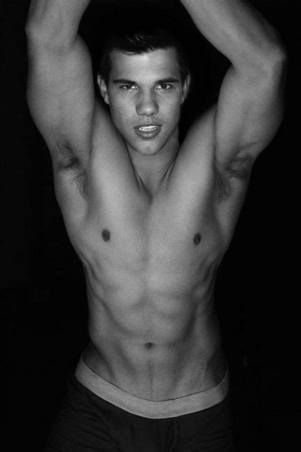 Jacob Black Shirtless Wallpaper