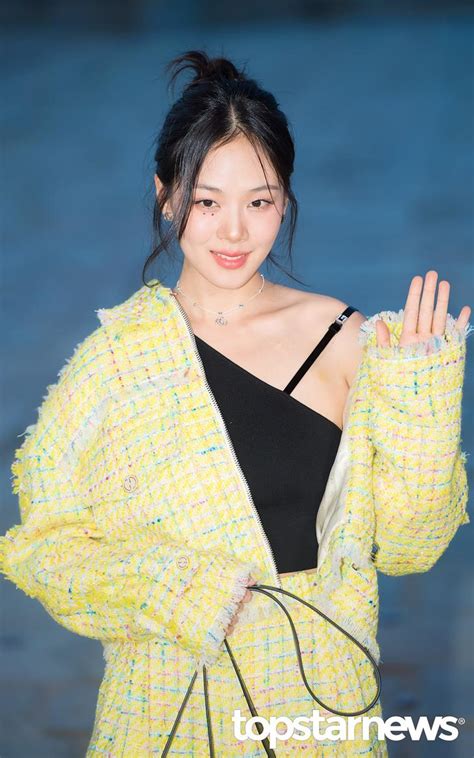 비비 ‘눈밑에는 앙큼한 포인트 레드 구찌 패션쇼 Hd포토 최규석 기자 톱스타뉴스