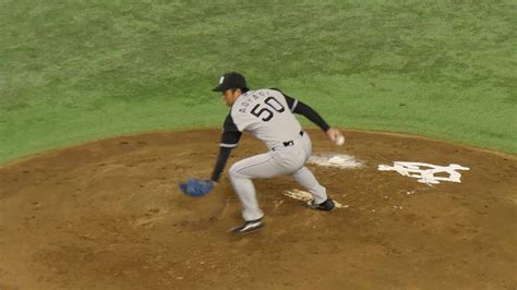 阪神タイガース 青柳晃洋 投球フォーム スローモーション（ランナーがいる時） Youtube