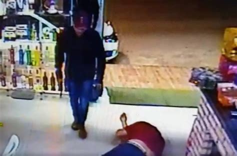 Vídeo Assaltante Mata Comerciante A Tiros No Distrito Federal
